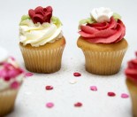 Easy Vanilla Cupcake Recipe - Kiwi Families