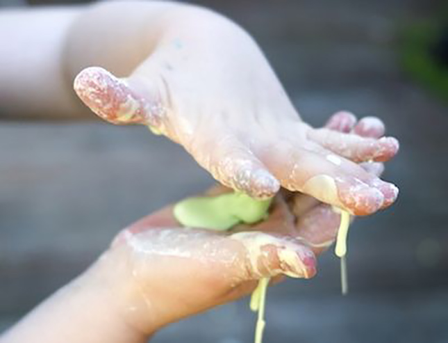 How to Make Goop, Oobleck or Natural Slime - Kiwi Families